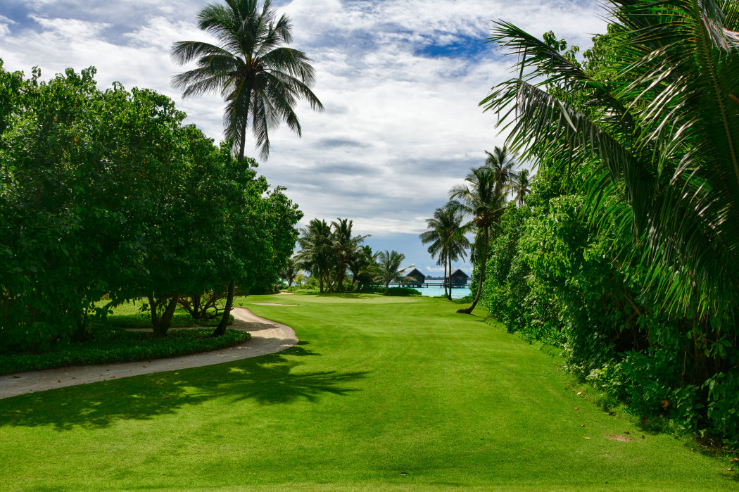 Golf in the Maldives: A Week at the Shangri-La Villingili
