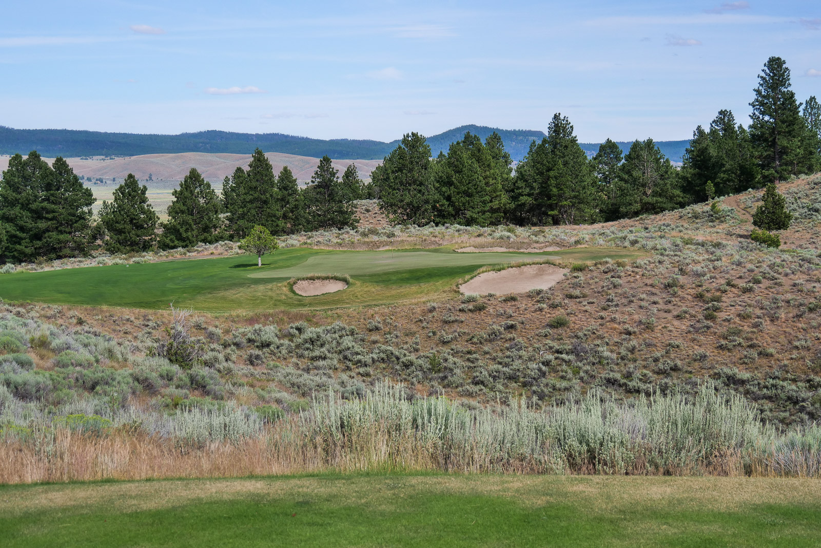 Silvies Valley Ranch Review: One of the Most Unique Resorts in Golf