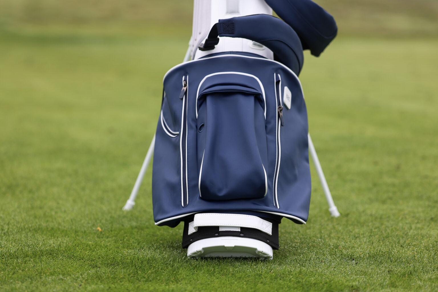 Stitch MiY SL2: The Most Customizable Bag in Golf?