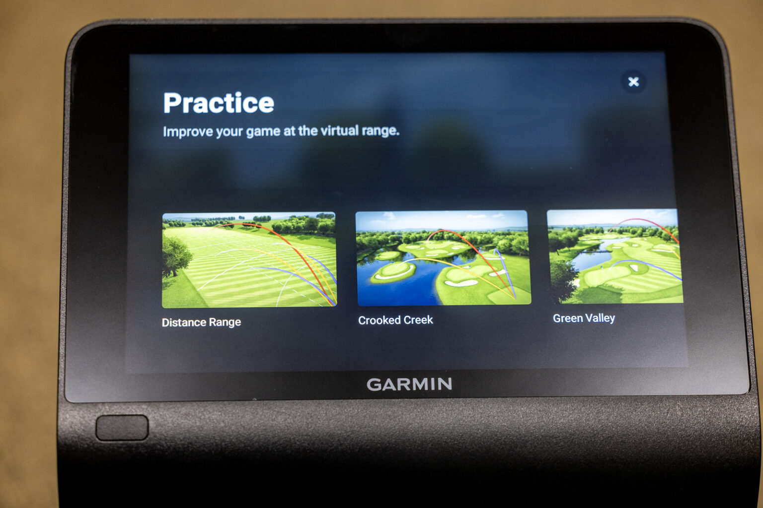 Garmin Approach R50 Hands On: Wow. Just Wow.