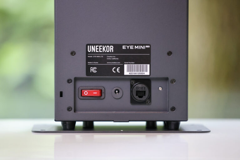 The Uneekor Eye Mini Lite is Perfect for a Very Specific Person