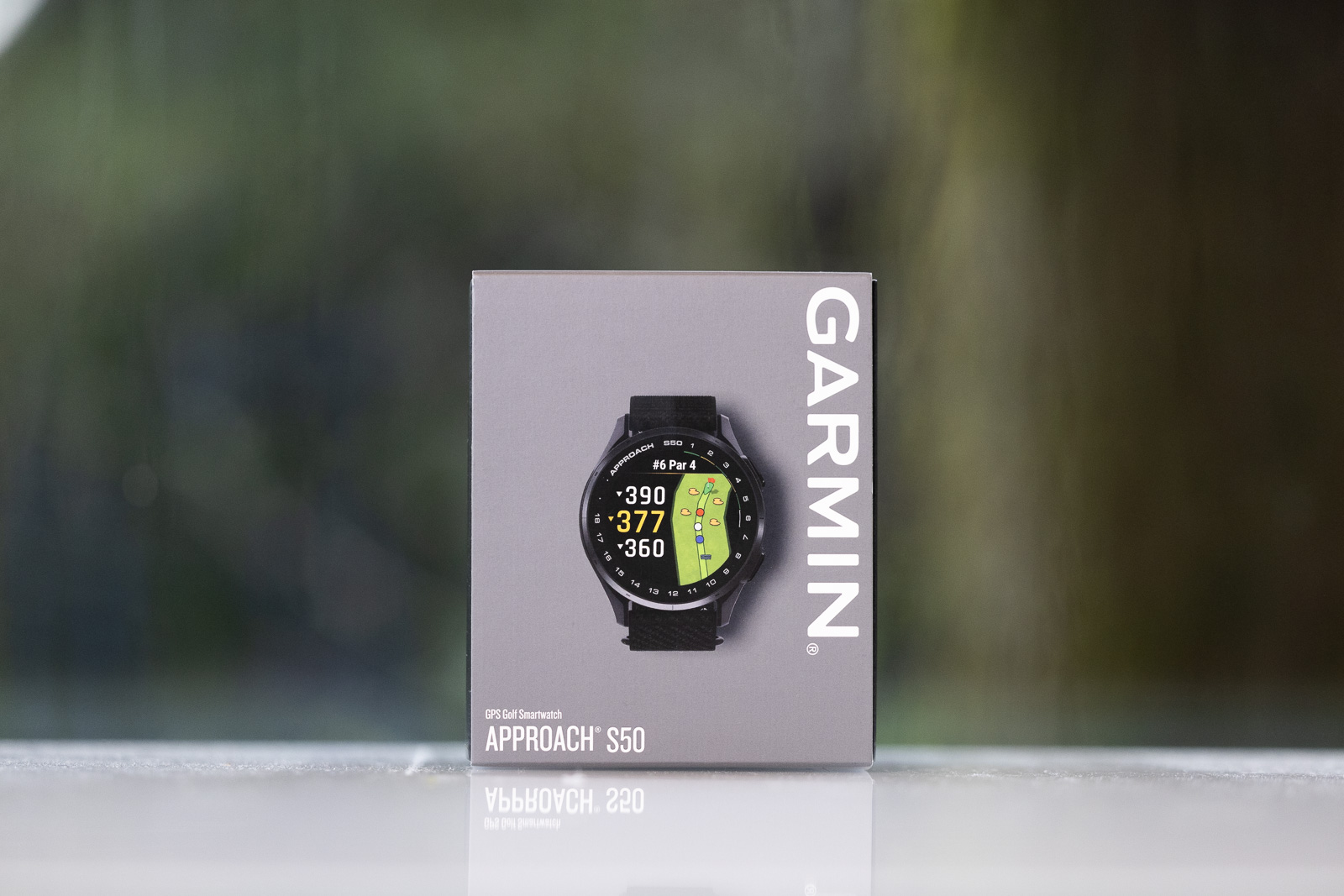 The Garmin Approach S50 Hits the Sweet Spot of GPS Golf Watches