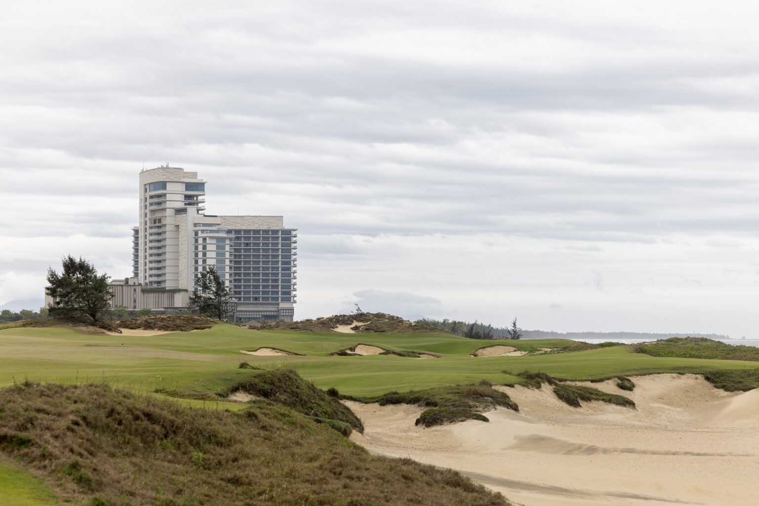 Hoiana Shores: Insane Links Golf in...Vietnam?!