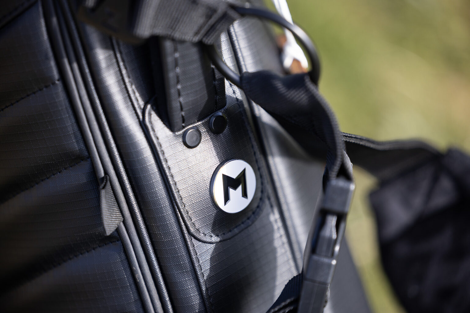 The MNML MR2 is a High Tech Golf Bag. But...