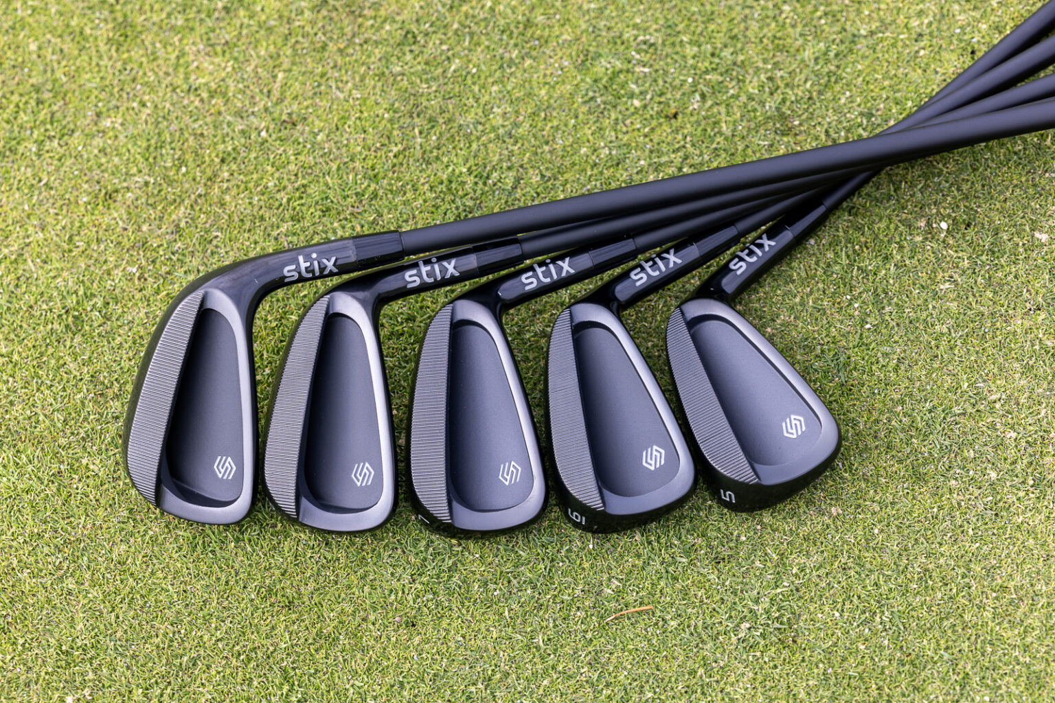 The Stix Perform P02 is a Great Set of Clubs for New Golfers